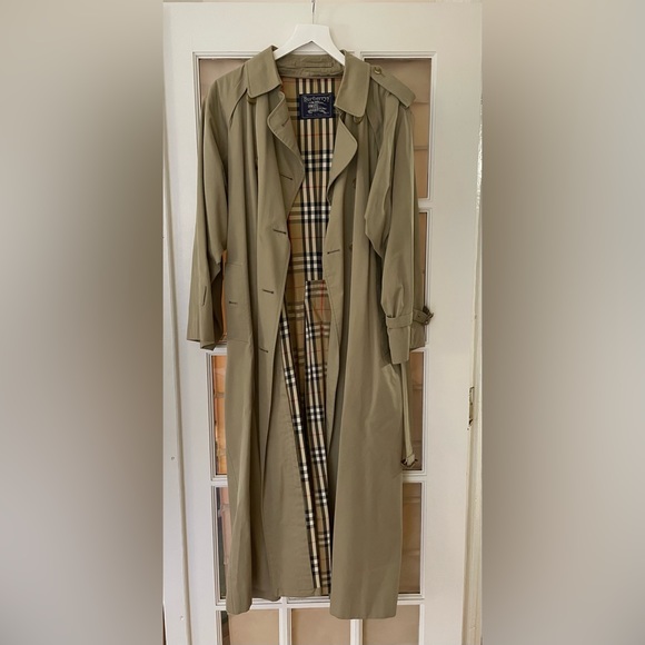 Burberry | Jackets & Coats | Great Condition Waist Strap Zipper For ...